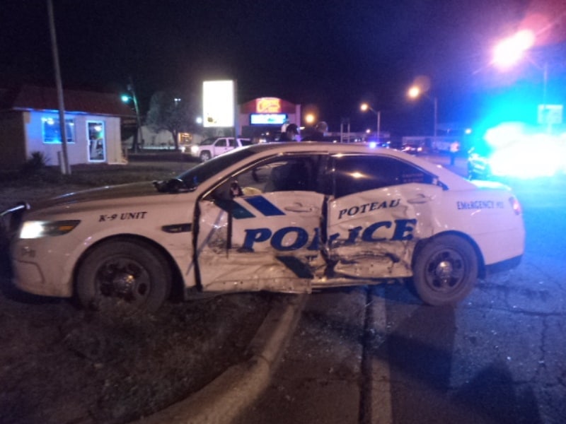 Poteau Police Officer involved in Accident - OKW News