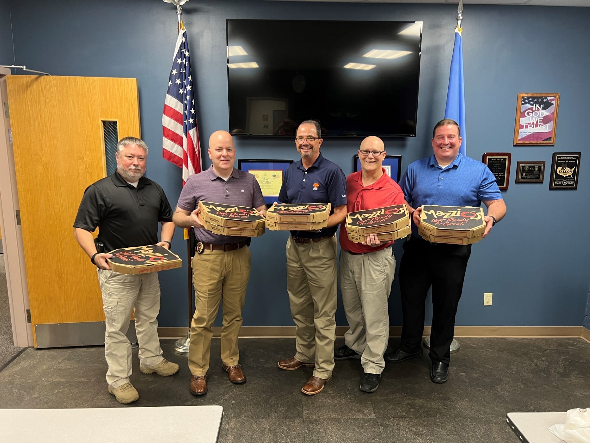 CNB SHOWS APPRECIATION TO OFFICERS - OKW News